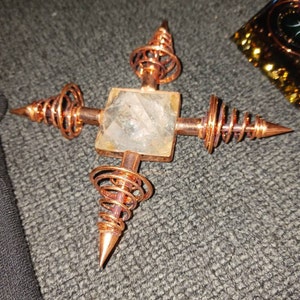 Copper Spiritual Energy Generator With Quartz Pyramid and Conductive ...