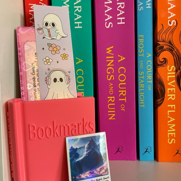 3D Printed Book Shaped Bookmark Holder | Bookmark Display | Book-style ...
