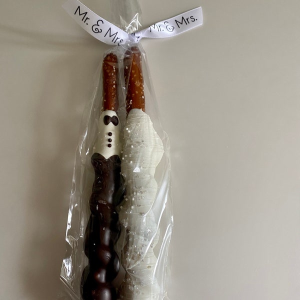 Bride and Groom Chocolate Covered Pretzels- Wedding Favors- Engagement ...