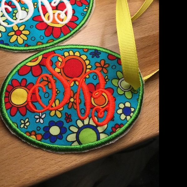 In the Hoop Oval Luggage Tag - 3 Sizes 10 Formats in the Hoop Oval ...