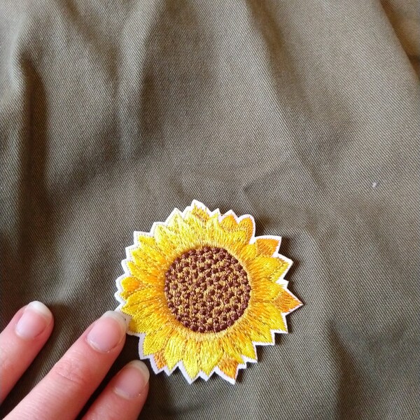 Sunflower Iron-on Patch, Yellow Flower Badge, Flowery Patch, DIY ...