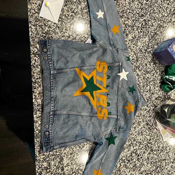 University of Kentucky Denim Jacket (MTO) - Etsy