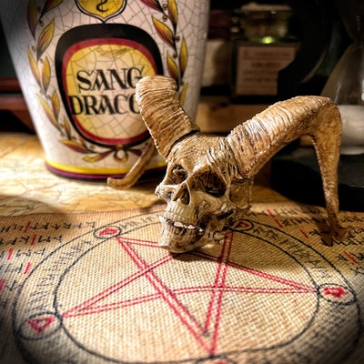 1/6 Scale Devil Skull Moveable Jaw - Etsy