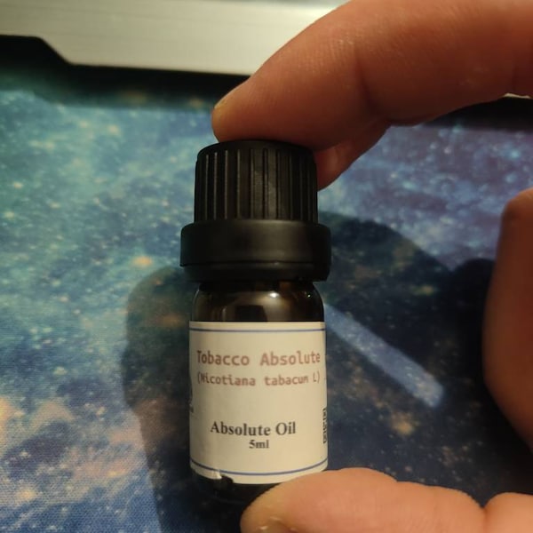 Italian Bergamot (citrus Bergamia L.) Essential Oil Furanocoumarin-free ...