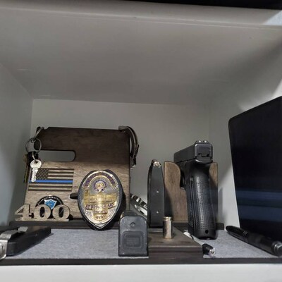 Police Officer Docking Station, Handgun Holder, Wood Stand for Gun, Law ...