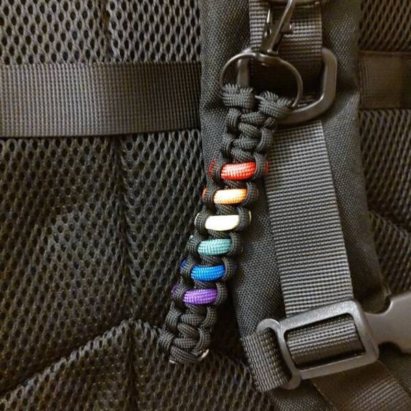 Thick Paracord Keychain With Middle Buckle, Great of School, College ...