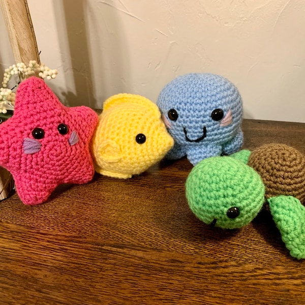 PATTERN: Yolly the Yellow Tang Pattern - Amigurumi Fish Pattern ...