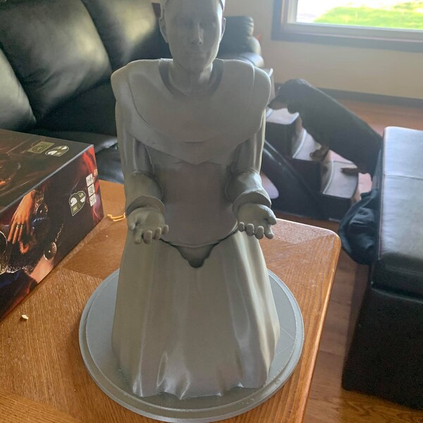 Icon of Ravenloft Symbol Prop Replica Curse of Strahd Ravenloft High ...