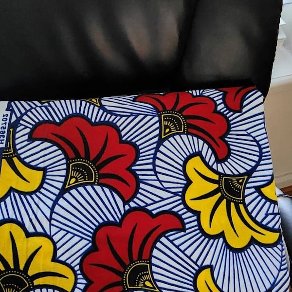 Northern Ghana Kente/fugu/batakari Fabric / Embroidered Split Neckline ...