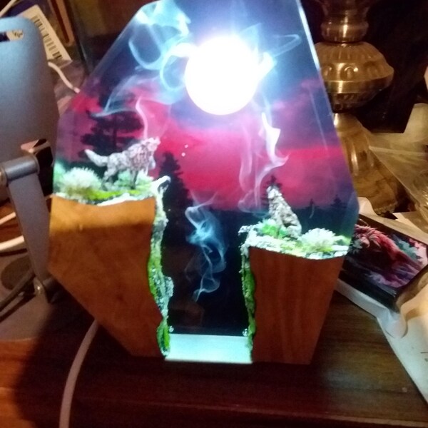 Lamp Wolf Epoxy Resin, Epoxy Resin Wood, Custom Resin Epoxy Lamp, Red ...