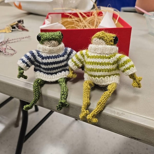 FROG & TOAD, Couple Frog, Duo Frogs, Amigurumi Frog, Knitted Frog ...