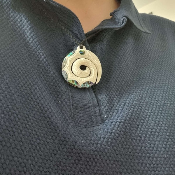 Maori Koru Bone Pendant | Hand Carved New Zealand Bone Carving Necklace ...