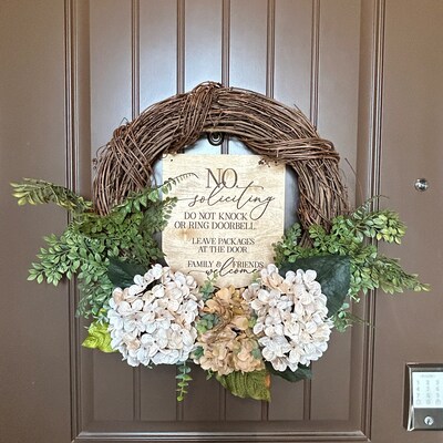 Round Baby Name Sign, Custom Baby Name Sign, Nursery Sign, Nursery ...