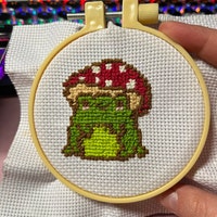 Bee Cross Stitch Pattern PDF Digital Download Insect Honey Bee Floral ...