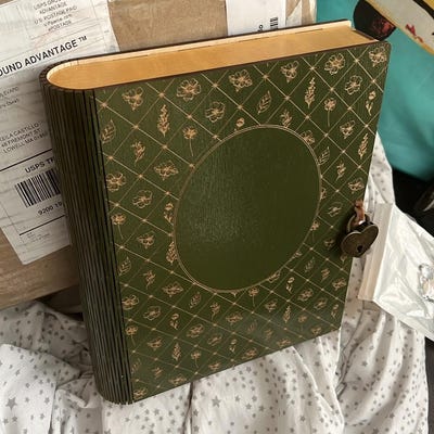 Lockable Box Secret Compartment Bookbox Safe Hollowed Out Book Box With ...