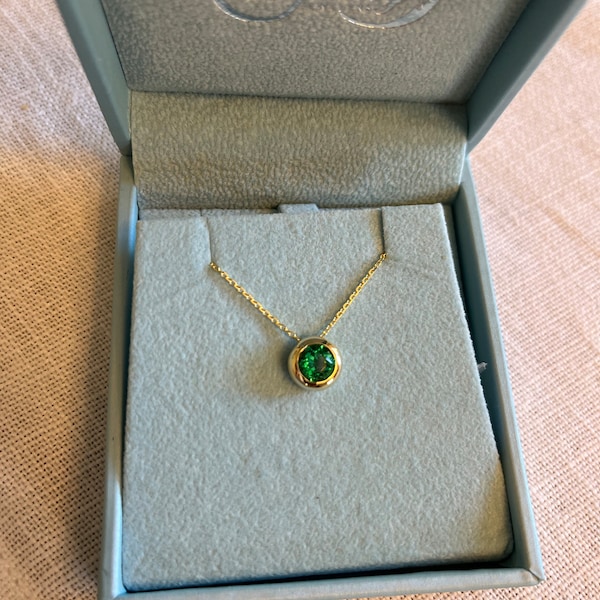 Round Emerald Pendant Necklace 14k Yellow/white Gold, Emerald Bezel ...