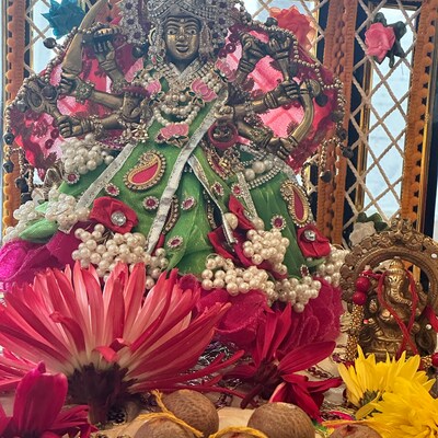 Handcrafted Haldi Kumkum Tilak Stick With Peacock Feather, Assorted ...