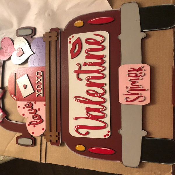 Valentines Truck Door Hanger, Valentines Wreath, Front Door Decor ...