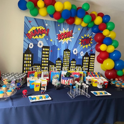 Superhero City Skyline, Comic Style, Night City Buildings, Word Bubbles ...