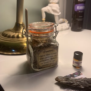 Nettle Herb & Jar - Etsy