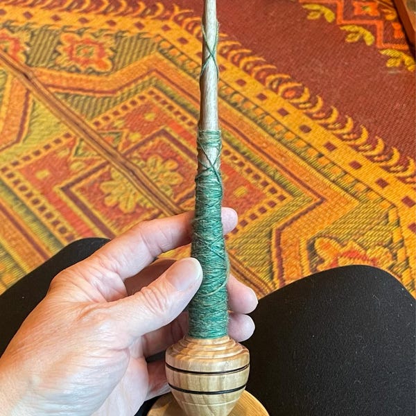 Spindle Stand: Beechwood, Oak, Acacia, Pear, and Natural Pink Wood for ...