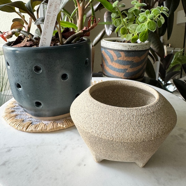 MCM Pedestal Planter: Rod's Bod Clay With Satin White Glaze - Etsy
