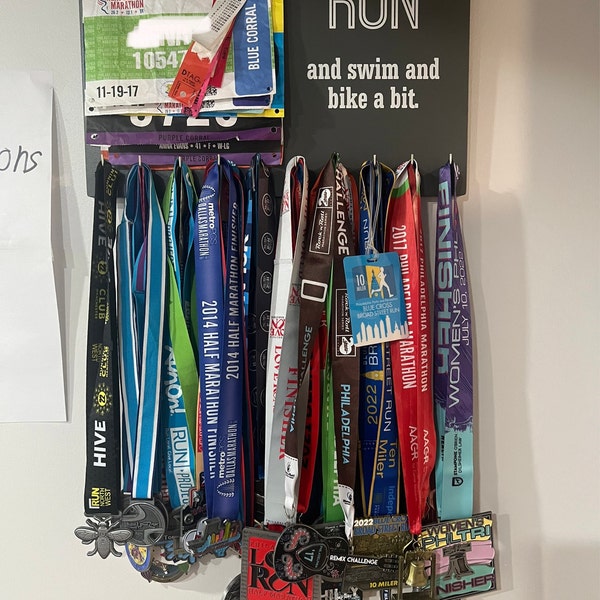 Customizable Single Bib Medal Holder Medal Display Rack - You Design It ...