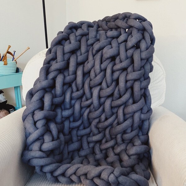 Super Chunky Knit Lamp - Pink and Purple Gradient Bedside, Table, Desk ...