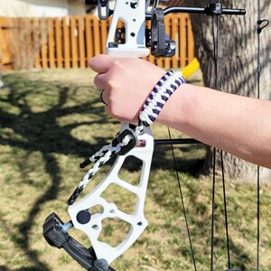 Pre-made Stitched Rigid Fishtail Bow Sling | Etsy