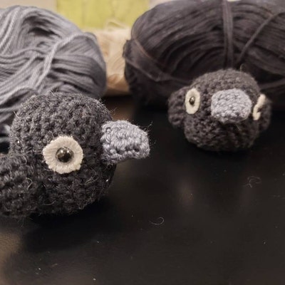 Crochet Crow Halloween Pattern (Download Now) - Etsy