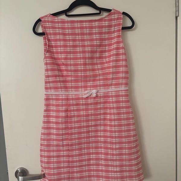 Yellow Rom Com Dress Pattern Satin Evening Gown Pattern How to Lose a ...