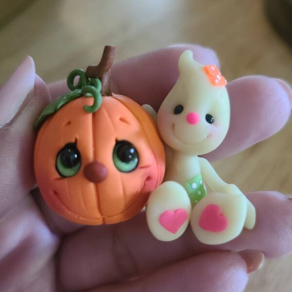 Ant Tiny Tan Ant Polymer Clay Insect Figure Sculpted Bug Figurine OOAK ...