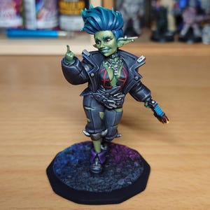 Minthara, Drow Cleric 3D Printed DIY Resin Statue Kit / Figurine ...