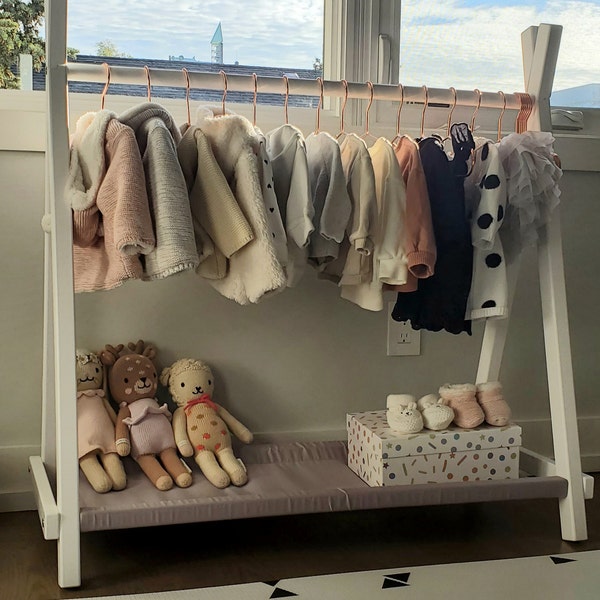 Storage Rack for Kids Shop Display Rack Garment Rack Wood Clothes Rack ...