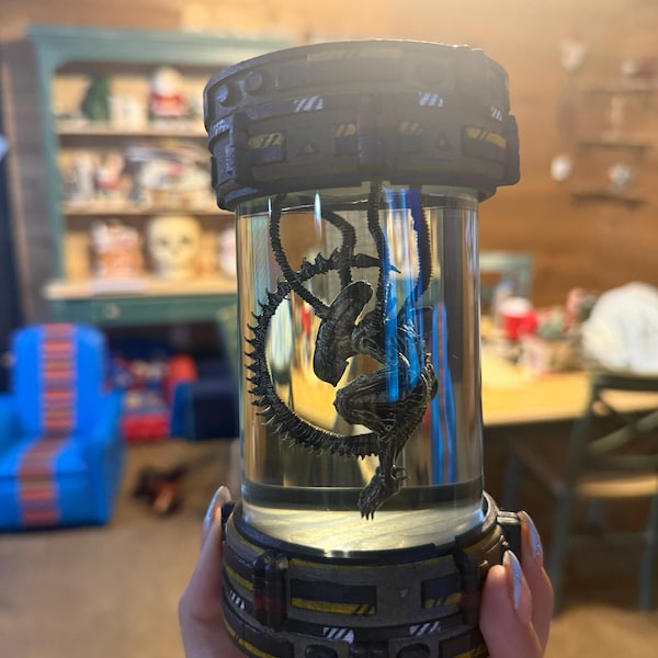 Xeno.morph Lamp, Ali.en Epoxy Lamp, Custom Sta.r Wars Night Light ...