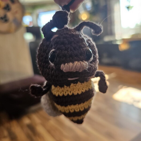 Crochet Pattern Bee With Bed, Pillow and Blanket, Amigurumi Pattern Bee ...