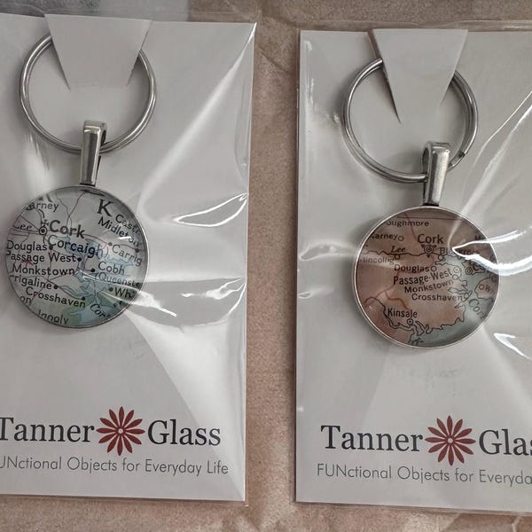 Custom Vintage Map Key Chain, Choose Your Location, Guy Gift, Keychain ...