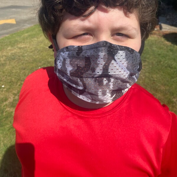 Adjustable Bandana Face Mask ~ Nose Wire ~ Summer Weight ~ Two Layer ...
