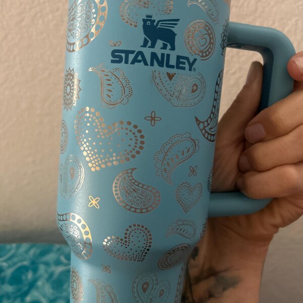 New Stanley 40oz Quencher H2.0 Flint With Hand Painted Pink Daisies - Etsy