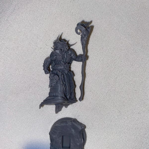 Orc Orog / Half-orc Fighter Barbarian DND Resin 28mm Scale Dungeons ...