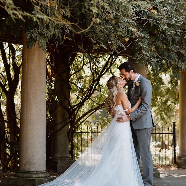 Rio - Open Front Horsehair Detachable Train, Removable Train With ...