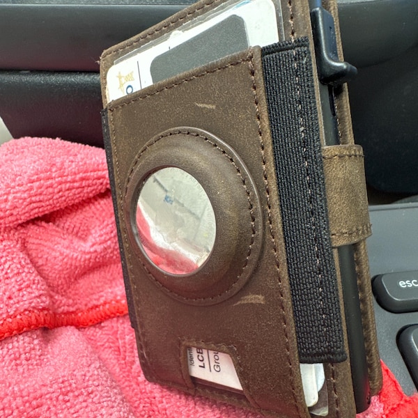 Minimalist Leather Key Organizer. Compact Leather Key Holder. Leather ...