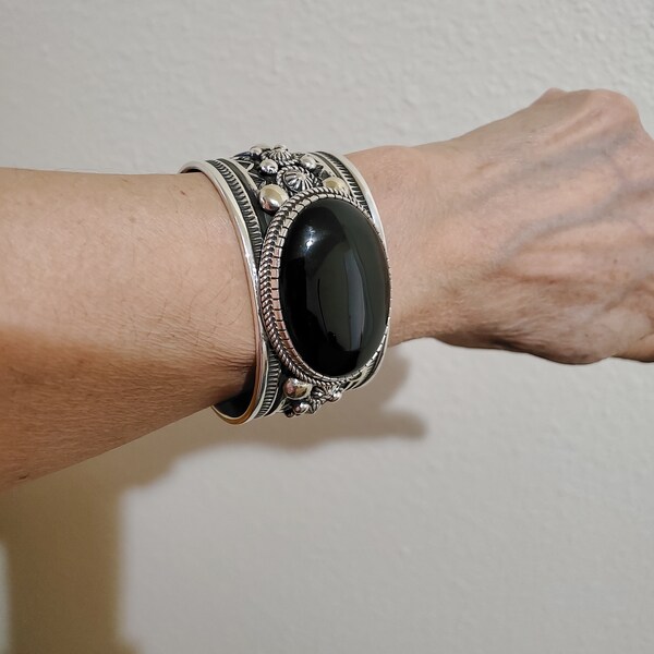 Navajo Artisan-tyler BROWN-3 Panel-lapis Cluster 2" Width Sterling Cuff ...