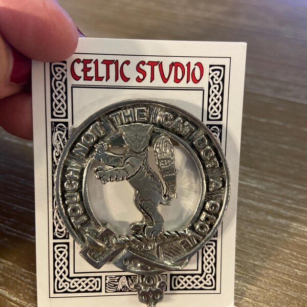 Outlander Inspired Fraser Clan Crest Scottish Cap Badge CB02 - Etsy