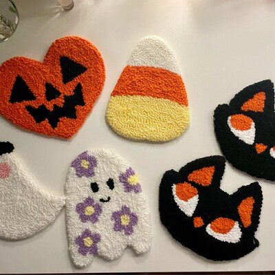 Halloween Ghost, Pink Halloween Home Decor, Spooky Purple Halloween Mug ...