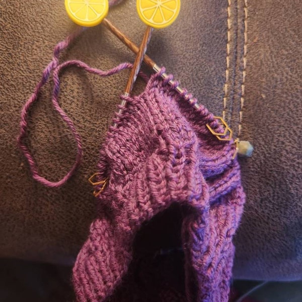 Teeny Tiny Winter Hats Knitting Pattern: Mini Christmas Ornaments (PDF ...