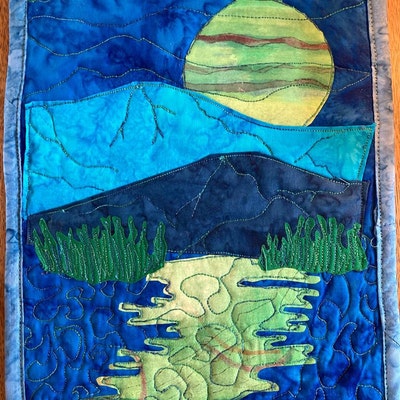 Easy Landscape Art Quilt Pattern Tutorial : Moon Over the Mountains ...
