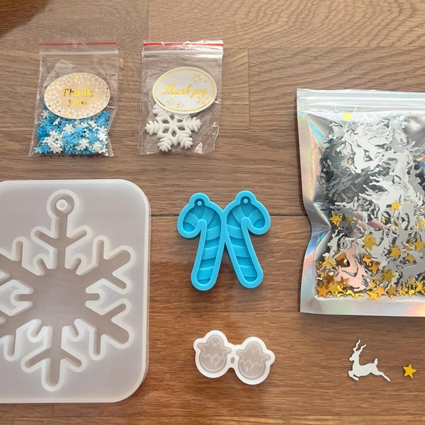 Heart Resin Mould Pocket Hug Heart Silicone Pocket Mould Heart Resin ...