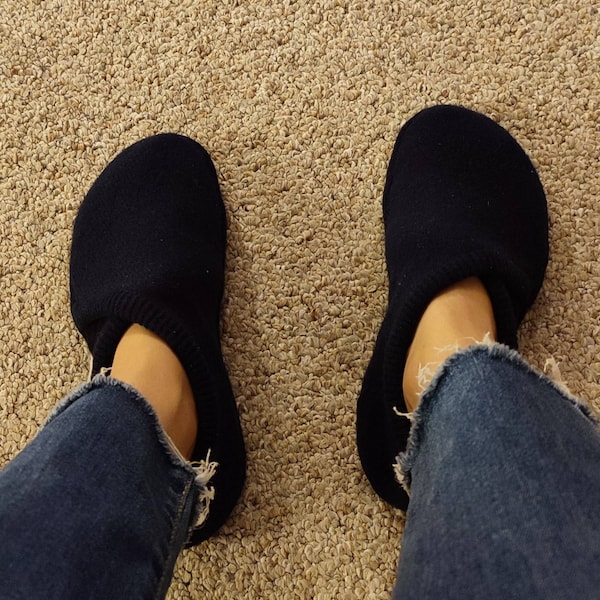 Upcycled Crossover Slippers- PDF Pattern Sizes: Youth 13,1-3 Women 4-13 ...