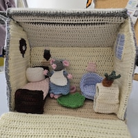 Grandma Mouse's House Crochet Pattern - Etsy UK